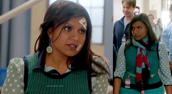 WornOnTV: Mindy’s navy and green sweater vest with mint polka dot shirt ...