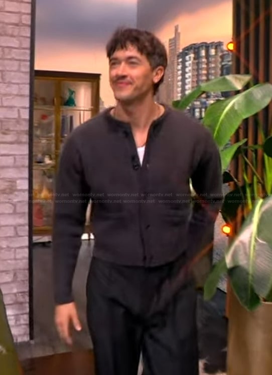WornOnTV: Tom Blyth’s gray cardigan on The View | Clothes and Wardrobe ...